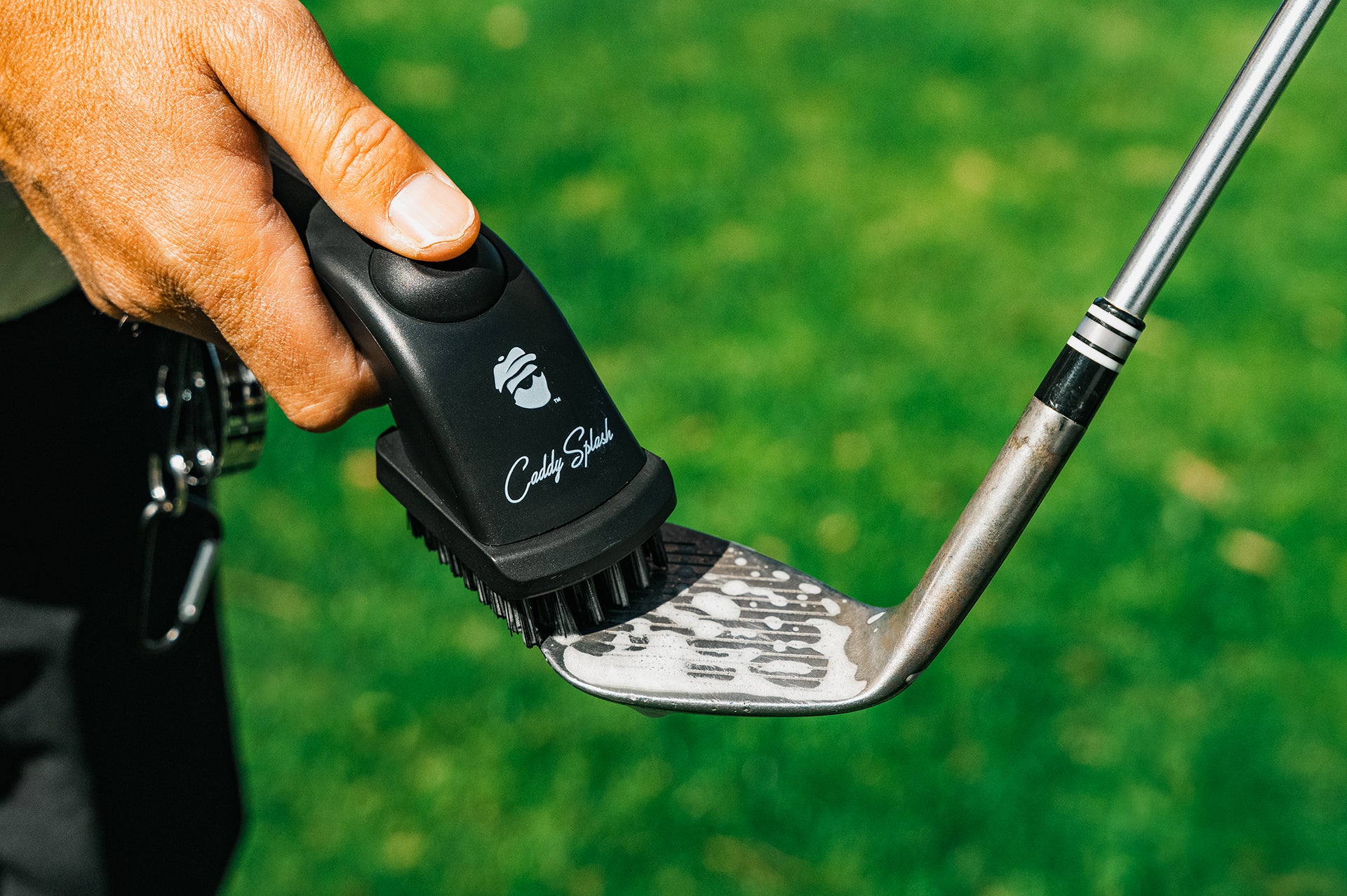 Elevate Your Game: Introducing the Caddy Splash Golf Club Water Brush